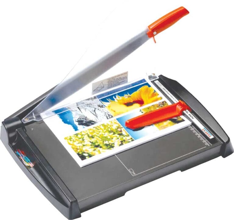 PARROT Guillotines Hard PVC Base - Arena Stationery Supplies